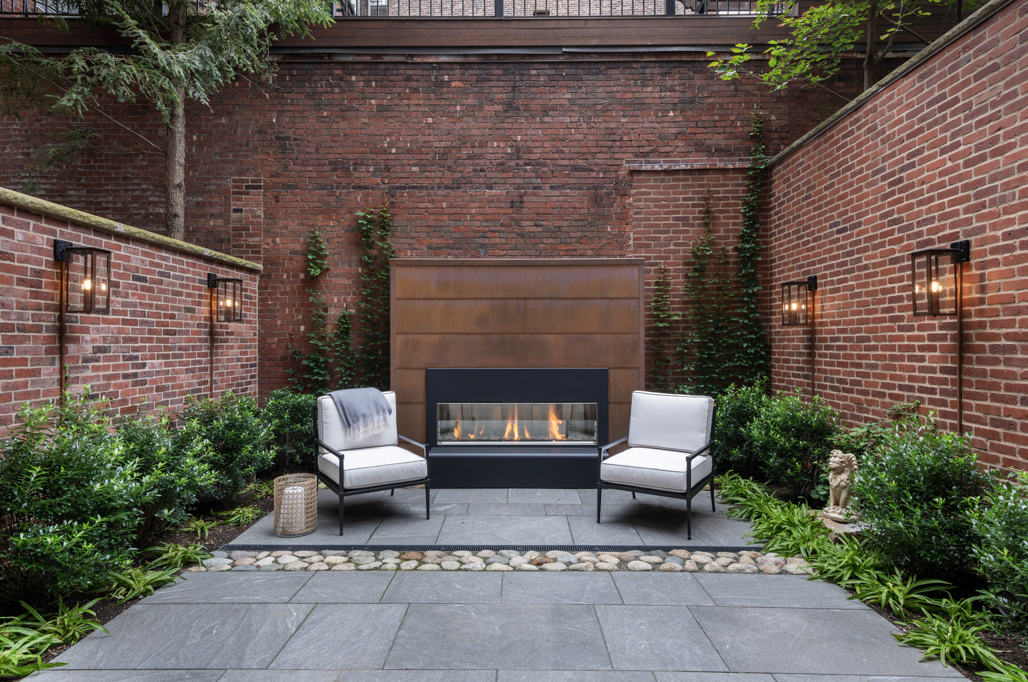 Louisburg Square Garden – Matthew Cunningham Landscape Design LLC